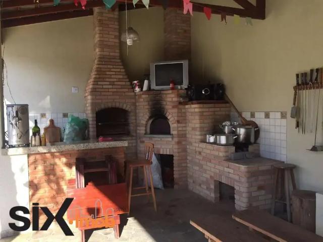 Casa / Sobrado para Locação em Mogi das Cruzes/SP Vila Oliveira 3 Quartos