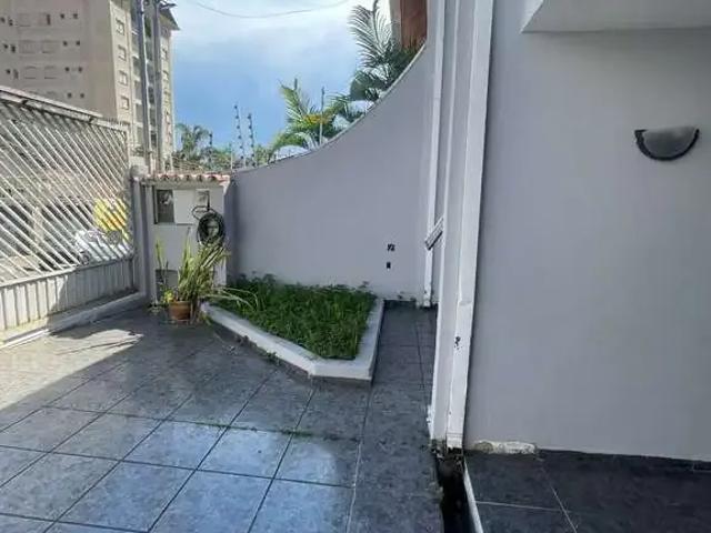 Casa / Sobrado para Locação em Mogi das Cruzes/SP Vila Oliveira 3 Quartos