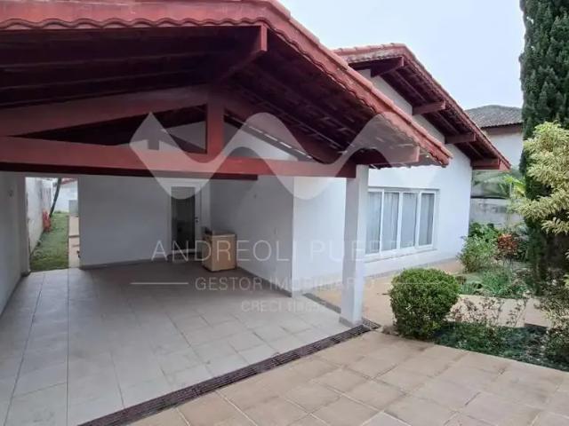 Casa / Sobrado para Locação em Mogi das Cruzes/SP Vila Oliveira 3 Quartos