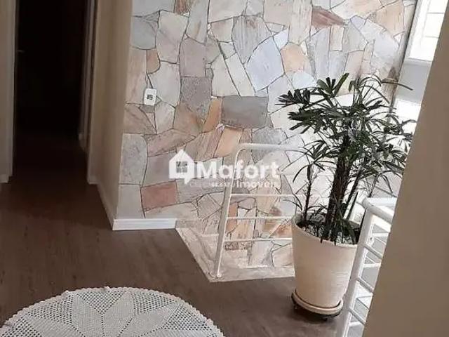 Casa / Sobrado para Locação em Mogi das Cruzes/SP Vila Suissa 3 Quartos