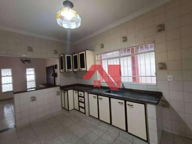 Casa / Sobrado para Locação em Mogi Guaçu/SP Jardim Igaçaba 3 Quartos
