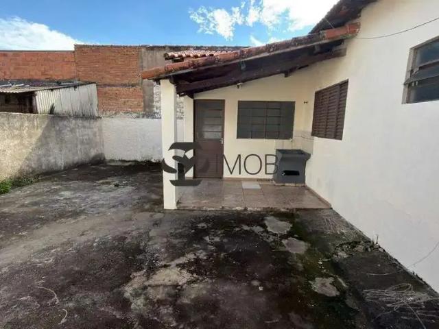 Casa / Sobrado para Locação em Mogi Guaçu/SP Vila São Carlos 1 Quartos