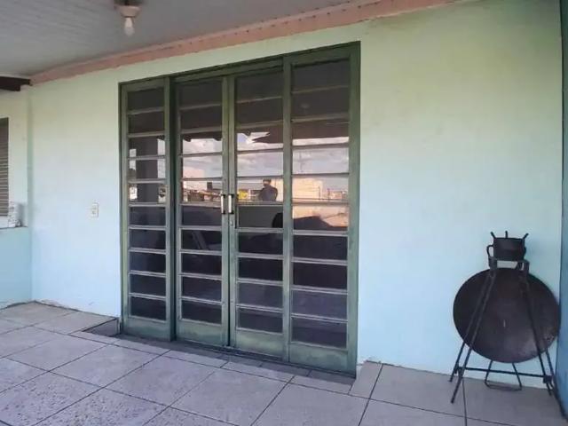 Casa / Sobrado para Locação em Mogi Mirim/SP Jardim Santa Helena 5 Quartos