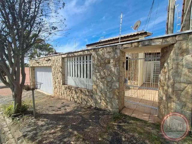 Casa / Sobrado para Locação em Mogi Mirim/SP Vila Melo 3 Quartos
