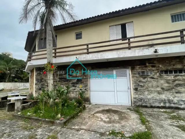 Casa / Sobrado para Locação em Mongaguá/SP Vila Anhanguera 4 Quartos