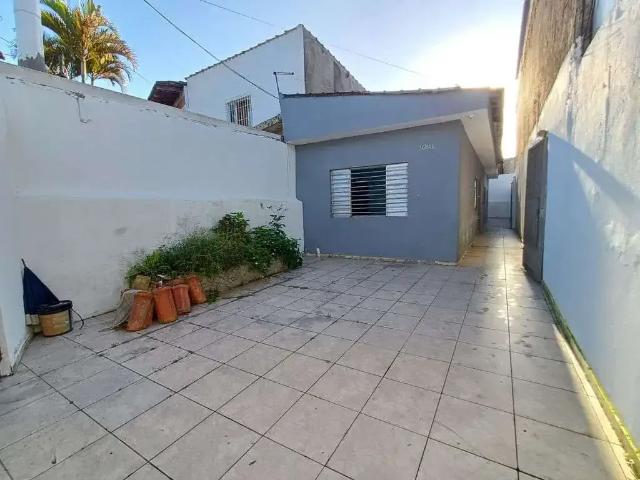 Casa / Sobrado para Locação em Mongaguá/SP Agenor de Campos 2 Quartos