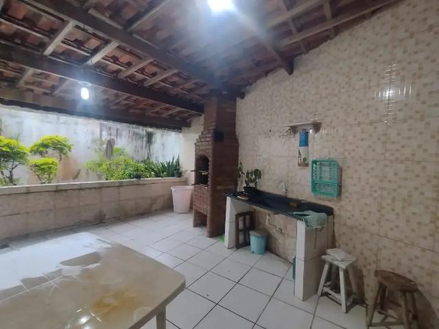 Casa / Sobrado para Locação em Mongaguá/SP Agenor de Campos 3 Quartos