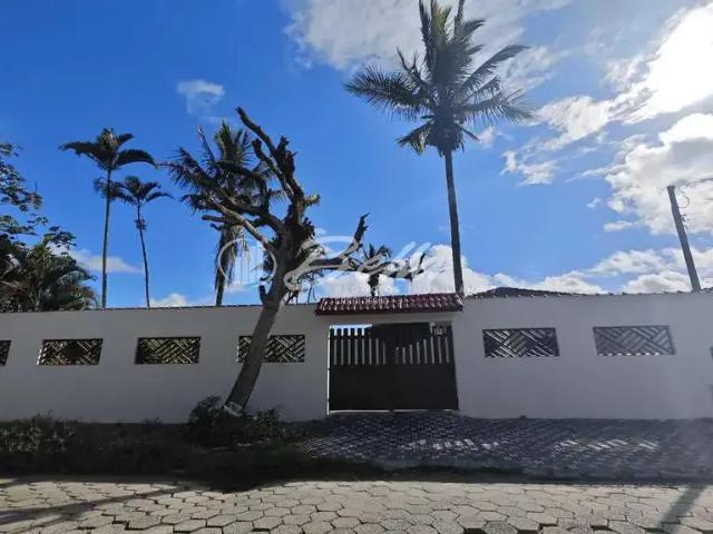 Casa / Sobrado para Locação em Mongaguá/SP Balneario Jussara 3 Quartos