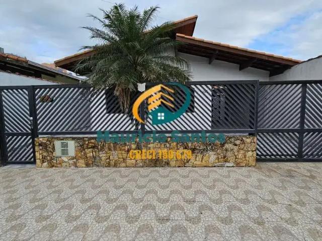 Casa / Sobrado para Locação em Mongaguá/SP Centro 5 Quartos