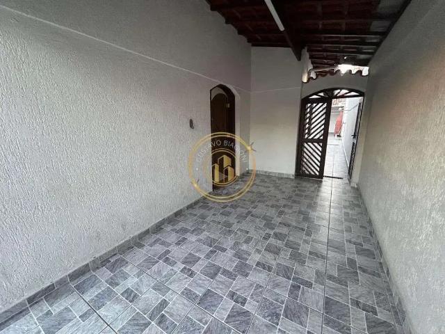 Casa / Sobrado para Locação em Mongaguá/SP Centro 5 Quartos