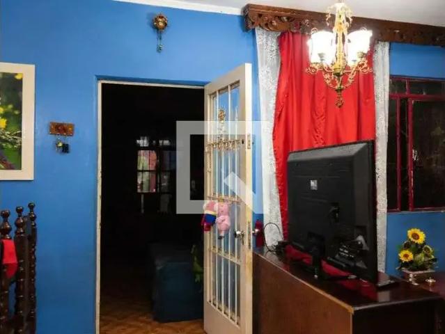 Casa / Sobrado para Locação em Mauá/SP Centro 2 Quartos