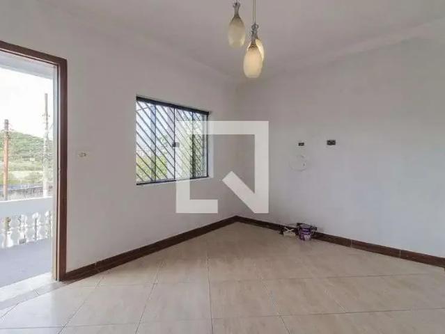Casa / Sobrado para Locação em Mauá/SP Centro 3 Quartos