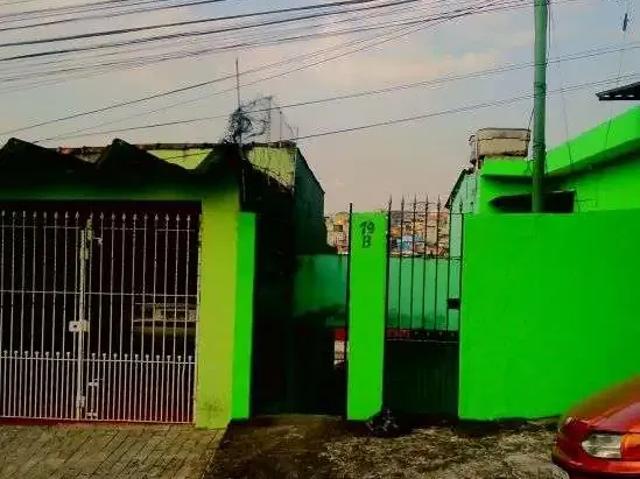 Casa / Sobrado para Locação em Mauá/SP Jardim Aracy 1 Quartos