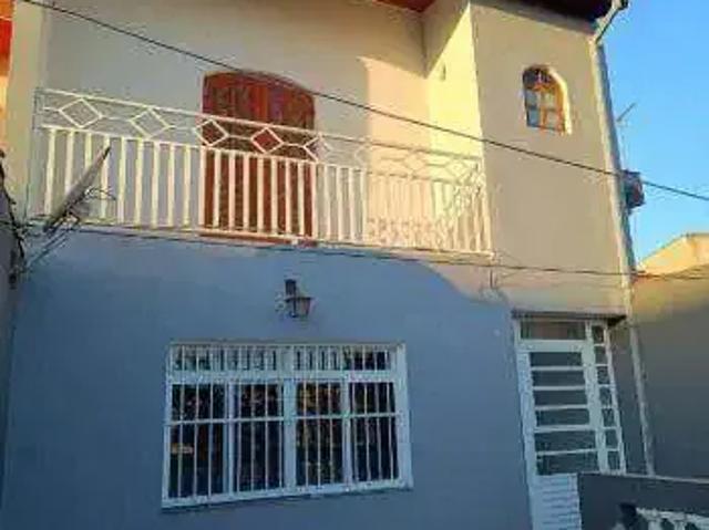 Casa / Sobrado para Locação em Mauá/SP Jardim Ipê 3 Quartos