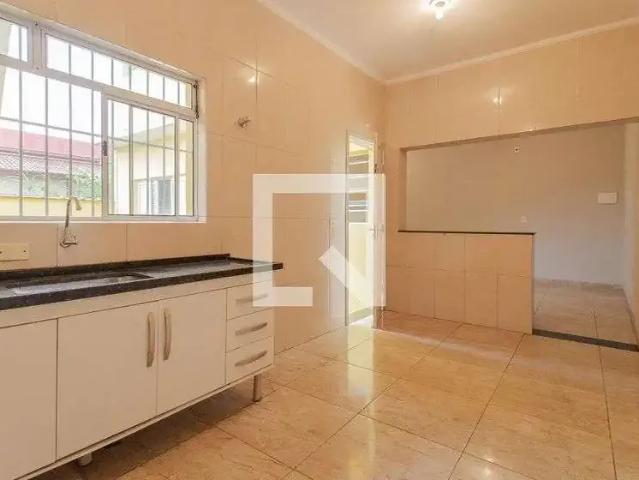 Casa / Sobrado para Locação em Mauá/SP Parque das Américas 1 Quartos