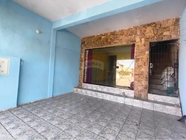 Casa / Sobrado para Locação em Mauá/SP Parque São Vicente 3 Quartos
