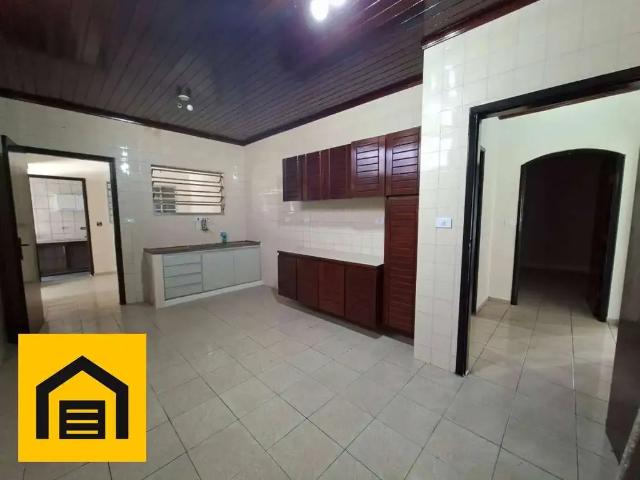 Casa / Sobrado para Locação em Mauá/SP Vila Noêmia 2 Quartos