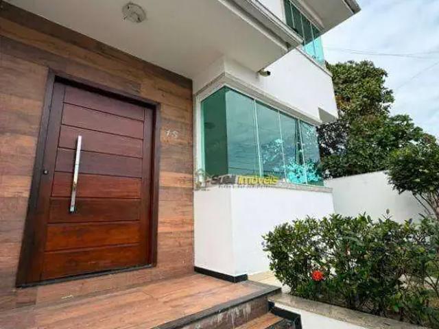 Casa / Sobrado para Locação em Macaé/RJ Cancela Preta 5 Quartos