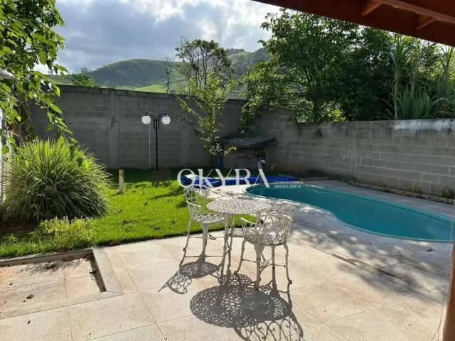 Casa / Sobrado para Locação em Macaé/RJ Córrego do Ouro 4 Quartos
