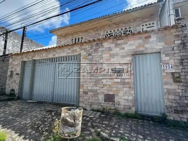Casa / Sobrado para Locação em Maceió/AL Feitosa 2 Quartos