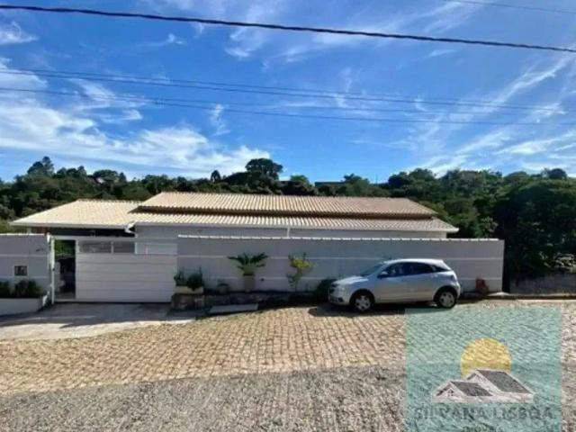 Casa / Sobrado para Locação em Mairinque/SP Dona Catarina 5 Quartos