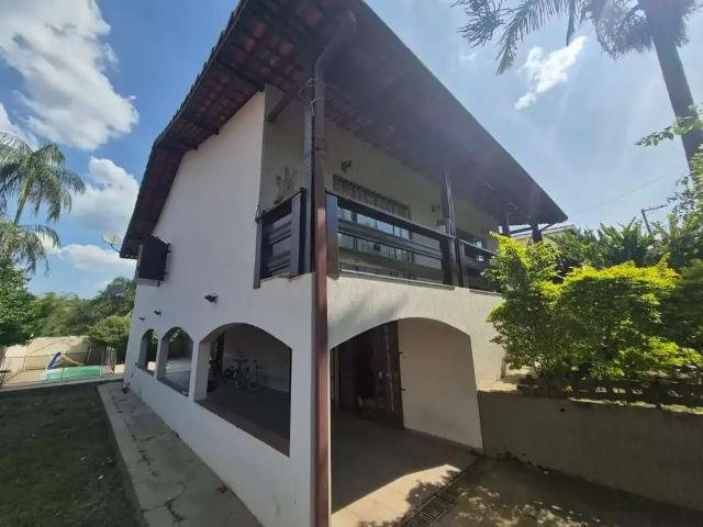Casa / Sobrado para Locação em Mairiporã/SP Chácaras Arantes 4 Quartos