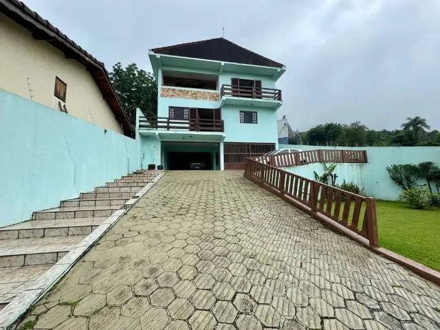 Casa / Sobrado para Locação em Mairiporã/SP Chácaras Arantes 5 Quartos
