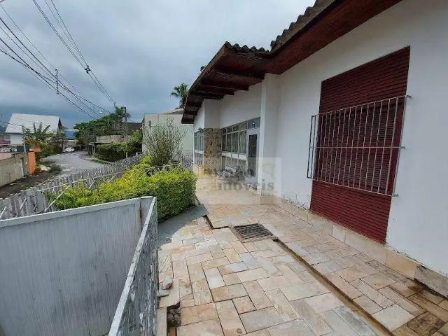 Casa / Sobrado para Locação em Mairiporã/SP Cidade Jardim 5 Quartos