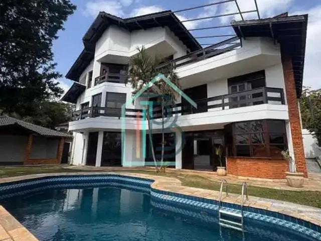 Casa / Sobrado para Locação em Mairiporã/SP Jardim Samambaia 5 Quartos