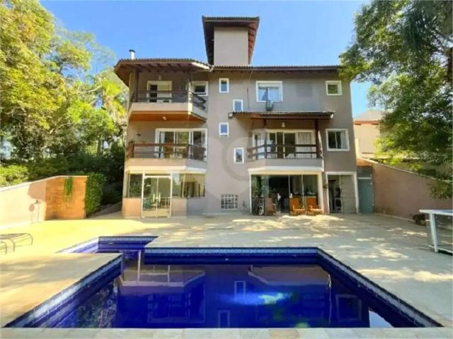 Casa / Sobrado para Locação em Mairiporã/SP Serra da Cantareira 4 Quartos