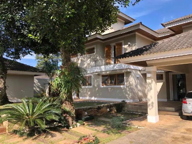 Casa / Sobrado para Locação em Mairiporã/SP Serra da Cantareira 5 Quartos