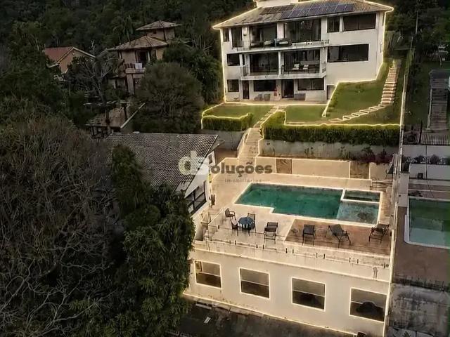 Casa / Sobrado para Locação em Mairiporã/SP Roseira 5 Quartos