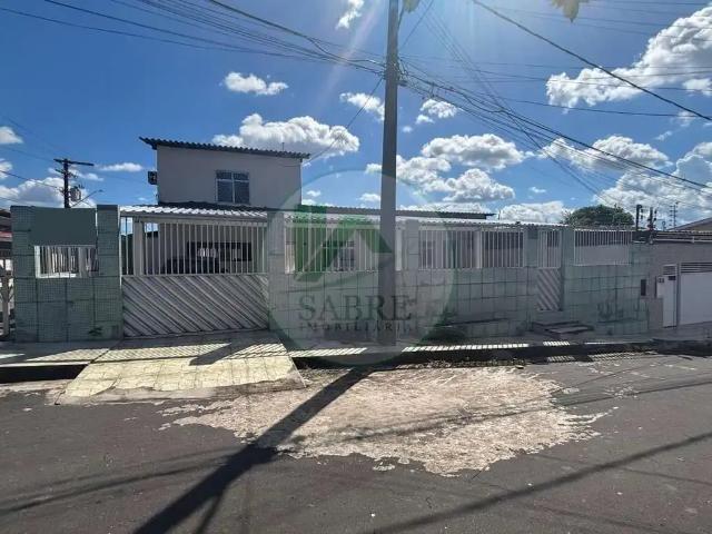 Casa / Sobrado para Locação em Manaus/AM Flores 2 Quartos