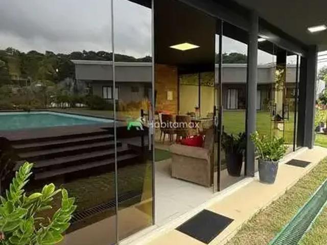 Casa / Sobrado para Locação em Manaus/AM Ponta Negra 4 Quartos