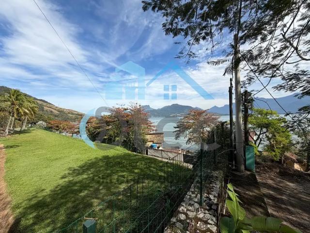 Casa / Sobrado para Locação em Mangaratiba/RJ Praia do Saco 4 Quartos