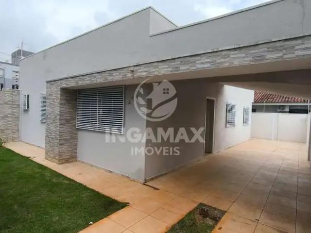 Casa / Sobrado para Locação em Maringá/PR Chácara Paulista 3 Quartos