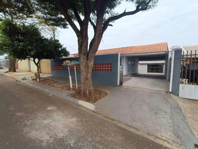 Casa / Sobrado para Locação em Maringá/PR Conjunto Habitacional Requião 2 Quartos