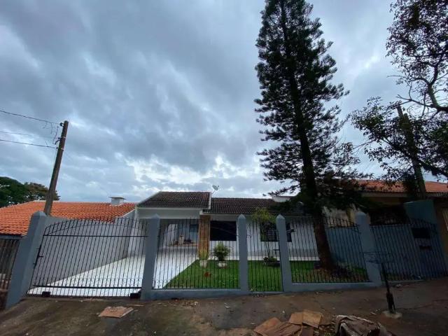 Casa / Sobrado para Locação em Maringá/PR Conjunto Habitacional Requião 3 Quartos