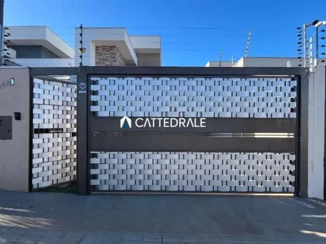 Casa / Sobrado para Locação em Maringá/PR Jardim Araucária 3 Quartos