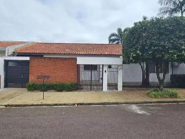 Casa / Sobrado para Locação em Maringá/PR Jardim Monte Carlo 3 Quartos