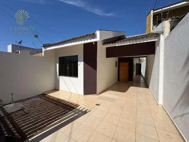 Casa / Sobrado para Locação em Maringá/PR Jardim Monte Rei 3 Quartos
