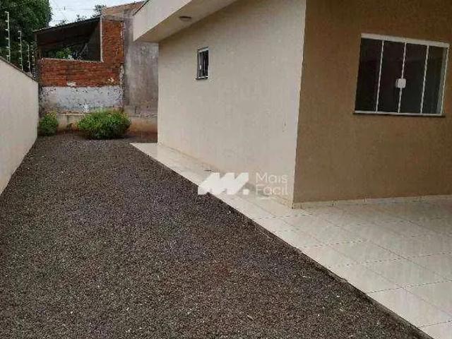 Casa / Sobrado para Locação em Maringá/PR Jardim Olímpico 3 Quartos