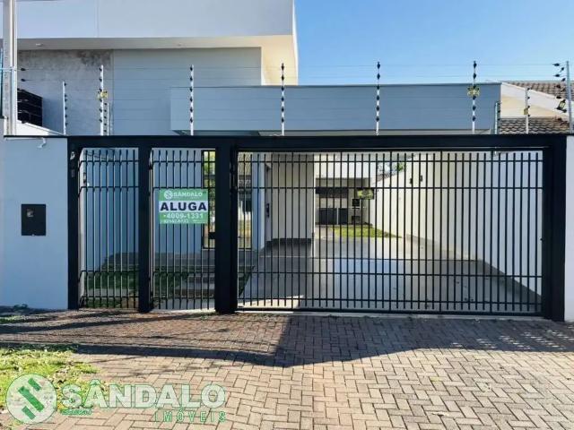 Casa / Sobrado para Locação em Maringá/PR Jardim Oriental 3 Quartos