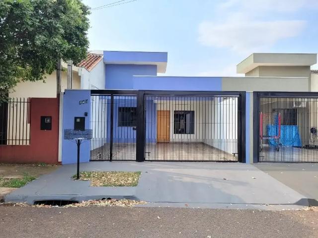 Casa / Sobrado para Locação em Maringá/PR Jardim Rebouças 3 Quartos