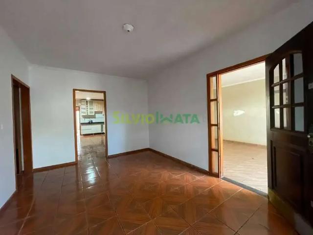 Casa / Sobrado para Locação em Maringá/PR Parque das Laranjeiras 3 Quartos