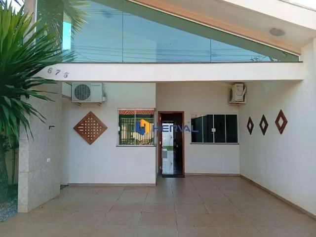 Casa / Sobrado para Locação em Maringá/PR Parque Residencial Aeroporto 3 Quartos