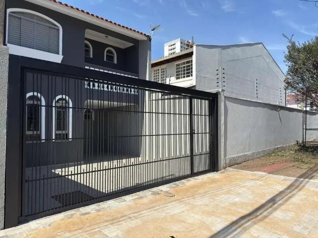 Casa / Sobrado para Locação em Maringá/PR Vila Marumby 3 Quartos