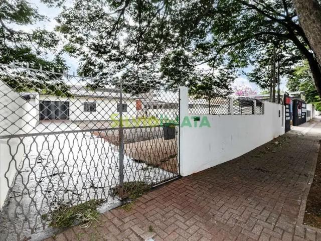 Casa / Sobrado para Locação em Maringá/PR Vila Nova 2 Quartos