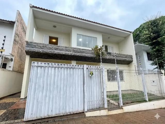 Casa / Sobrado para Locação em Maringá/PR Zona 02