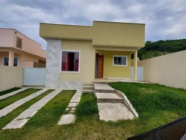 Casa / Sobrado para Locação em Maricá/RJ Caxito 3 Quartos